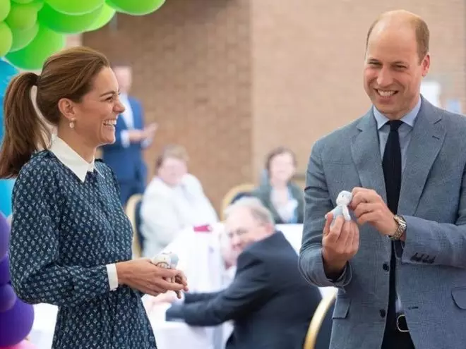 Drottningin er að undirbúa óvart fyrir Prince William og Kate Middleton til 10 ára afmæli brúðkaupsins 1003433_1