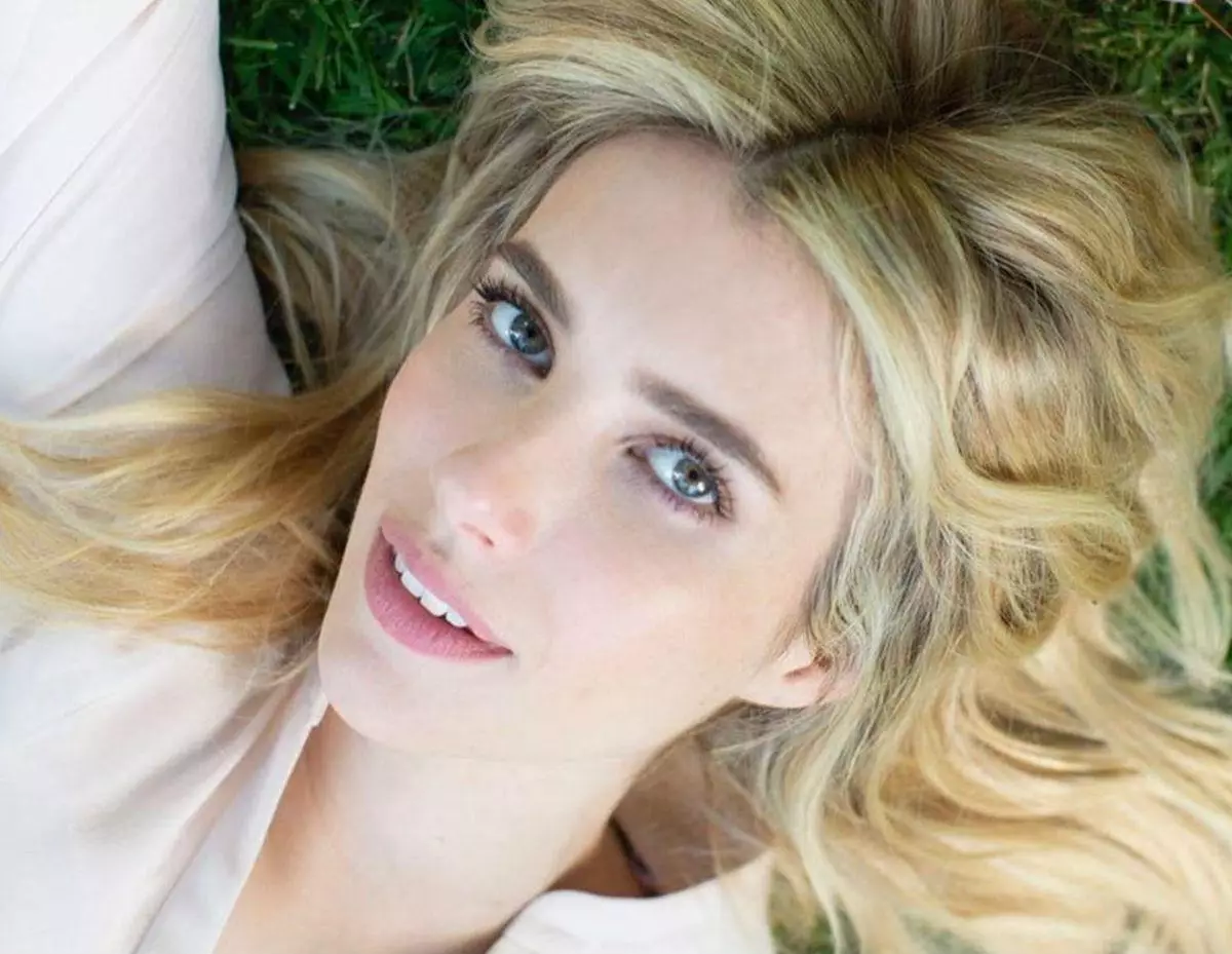 Ansent Emma Roberts pou plizyè ane pa t 'kwè ke li ka gen yon timoun