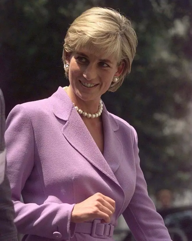 Princess diana akapa zita rakawanda Elizabeth II 1047921_2