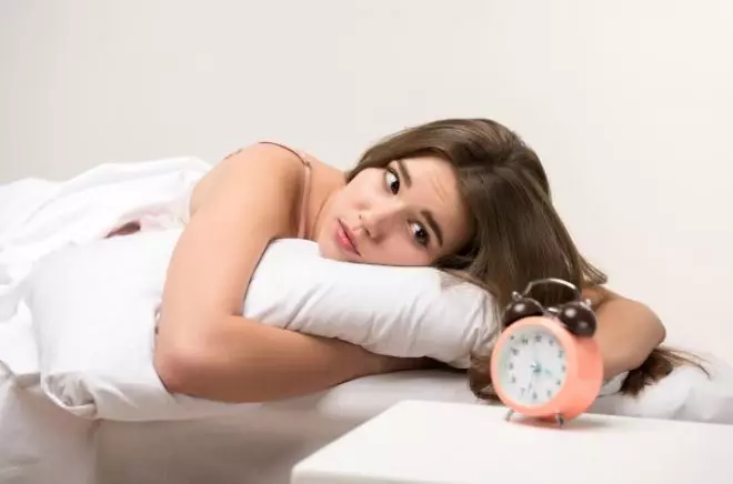 Insomnia: Bawo ni lati yanju iṣoro naa 11364246_1