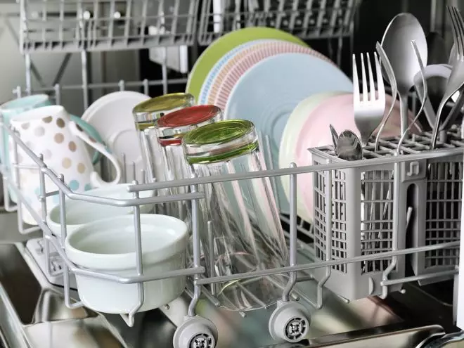 12 neobičnih stvari koje se mogu oprati u perilici posuđa