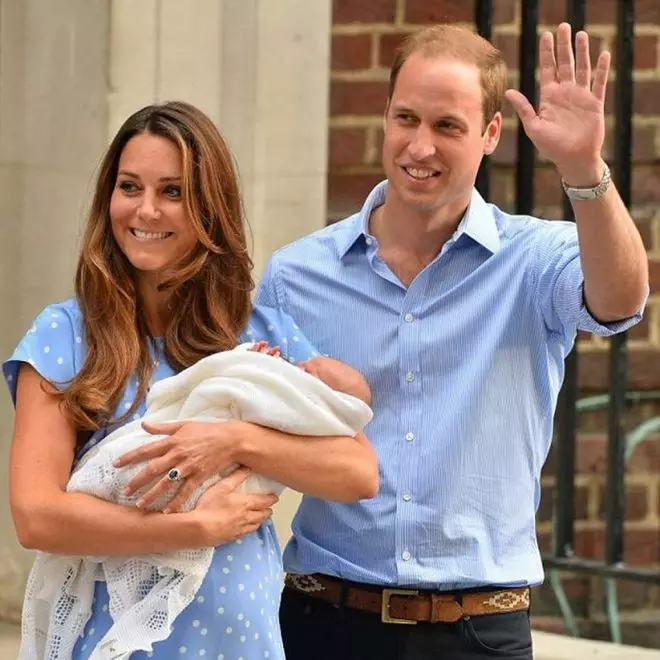 Na welk tijd na de bruiloft hebben de Royal Couples zwangerschap aangekondigd 1186214_7