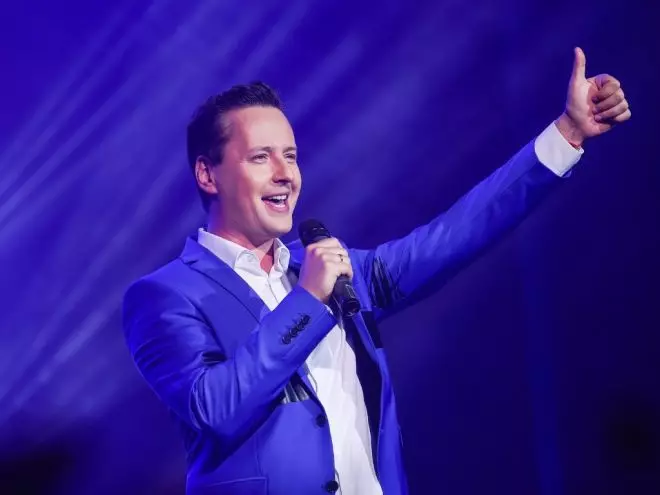 Singer Vitas sai isa kolmandat korda