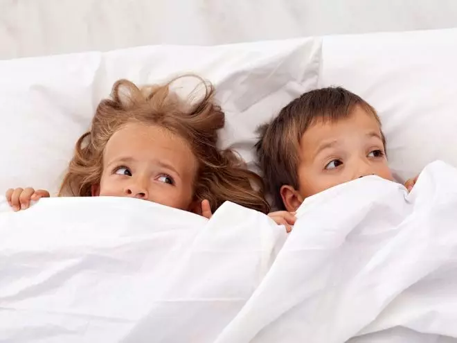 Πώς να αντιμετωπίσετε την παλινδρόμηση του ύπνου στα παιδιά 1228690_1