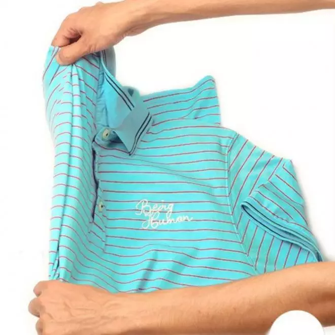 Sådan foldes T-shirts - trin-for-trin instruktioner 1240514_12