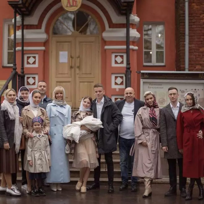 Хрысцільных альбом - фота з хрышчэння дзяцей знакамітасцяў 1251970_6