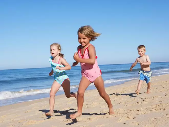 5 důležitých pravidel, která je třeba dodržovat pro dospělé a děti na pláži