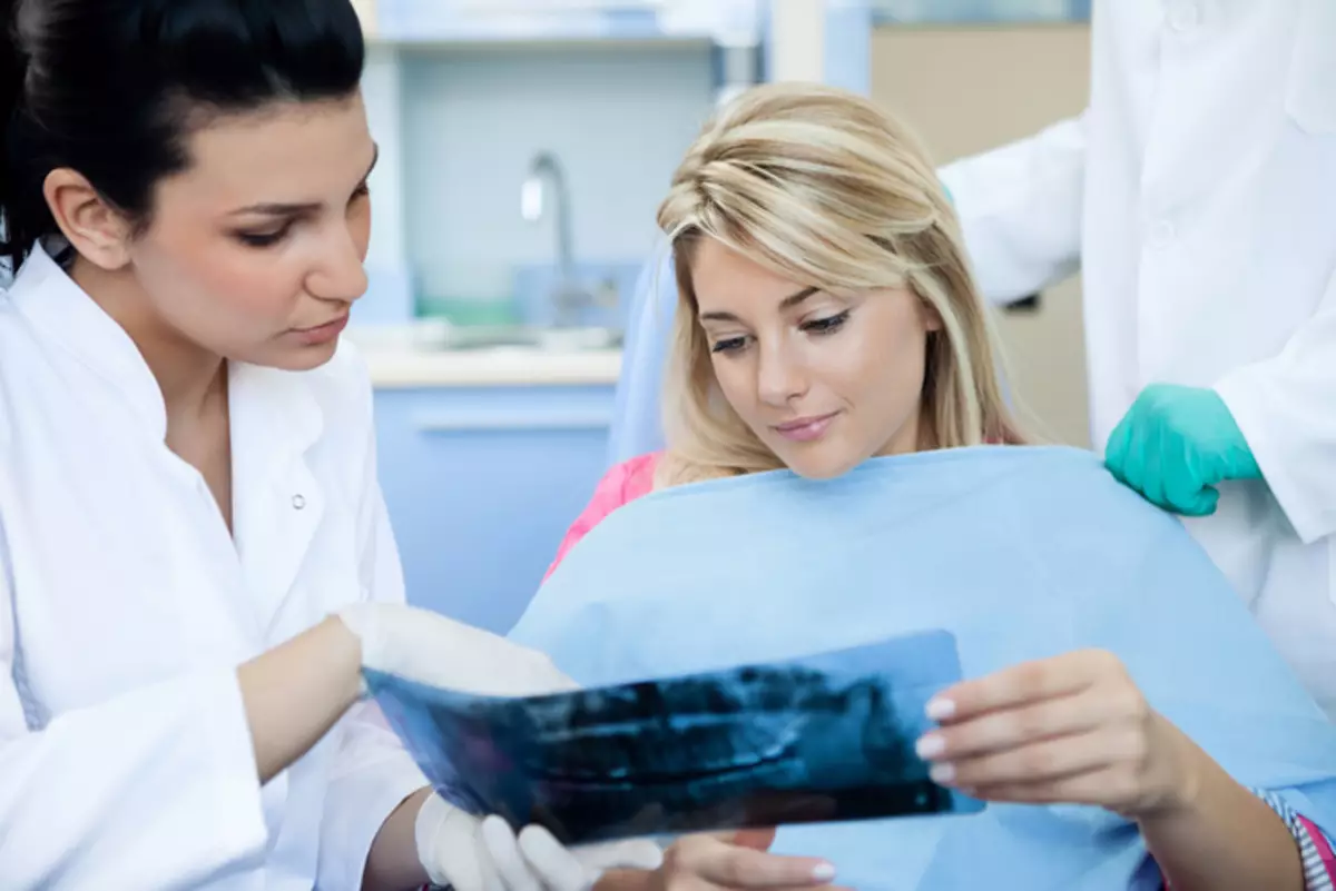 Ząb rentgenowskie podczas ciąży