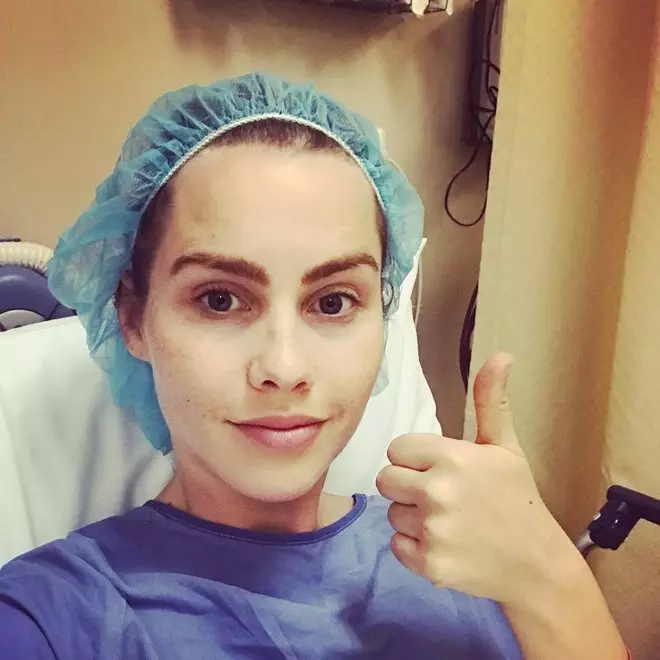 Claire Holt perdió a un niño