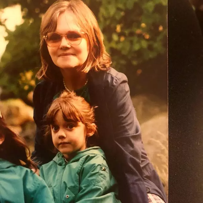 Victoria Beckham va mostrar una foto infantil rara amb mare i germana 154024_5