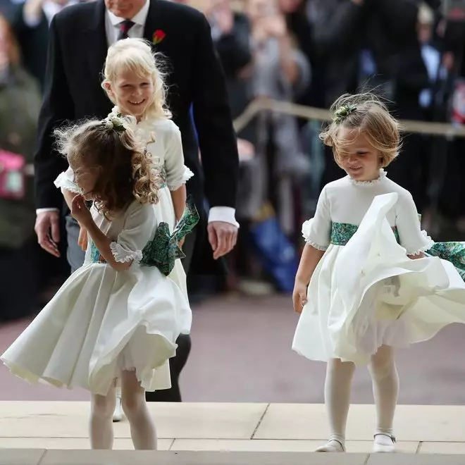 Princess Charlotte et non seulement: Comment les enfants se comportent aux mariages royaux 176429_11