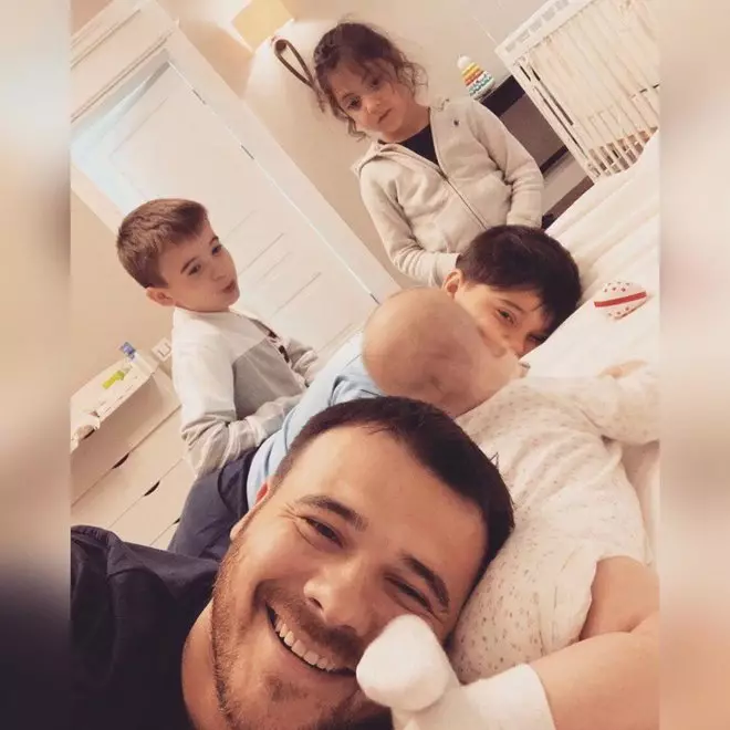 Emin Agalarov va mostrar fotos amb tots els nens 179523_3