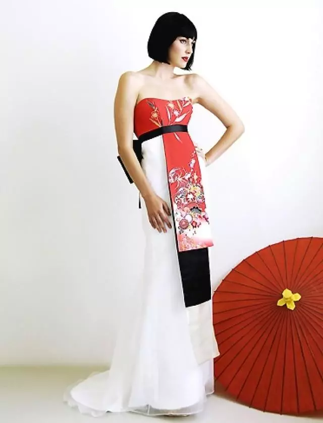 जापानी शैलीको पोशाक