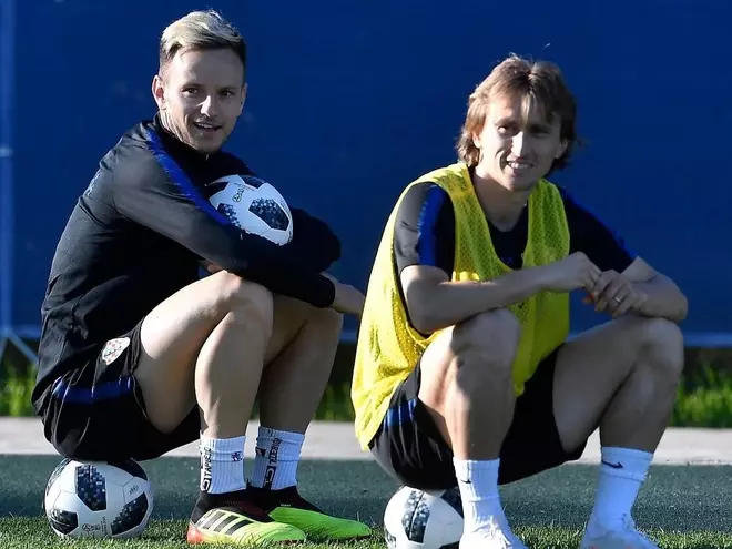 Kinderen van Ivan Rakitich helpen de overwinning van het Kroatische team