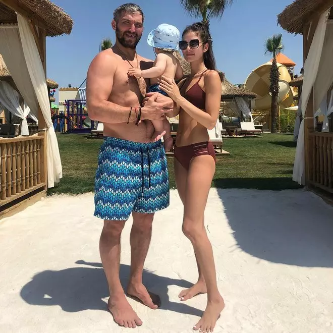 The son of Alexander Ovechkin and Anastasia Shubskaya turned 10 months 270860_4