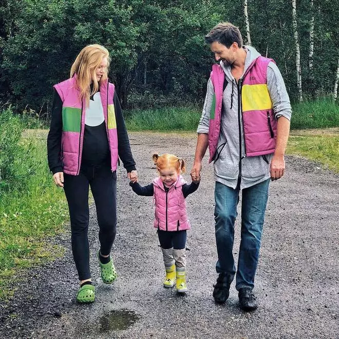 Elena Kulecksky with her husband and daughter