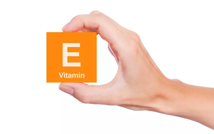 Awọn ohun-ini ti Vitamin E.