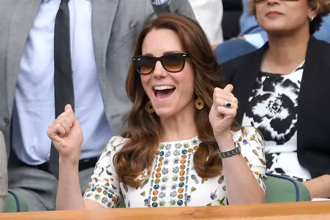 简单简单：如何制作发型Kate Middleton 29469_3