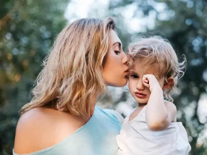 Lo psicologo ha identificato la faccia che una donna ha una sensazione 