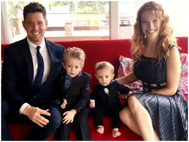 Michael Buble og Louisana Lopilato med barn