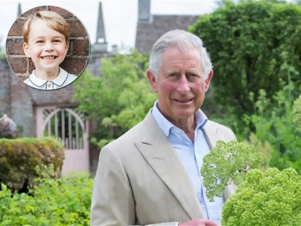 Prince Charles adawonetsa malo omwe amakonda ku Prince George