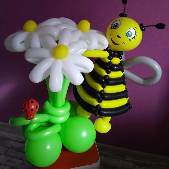 Bee, Caterpillar dhe 13 ide të lodrave nga balona 32931_9