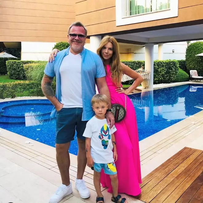 Natalia Podolskaya with her husband and son