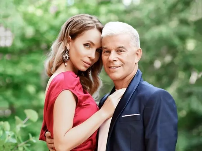 Oleg Gazmanov com sua esposa Marina