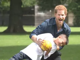 O príncipe Harry mudouse a unha dieta para a concepción