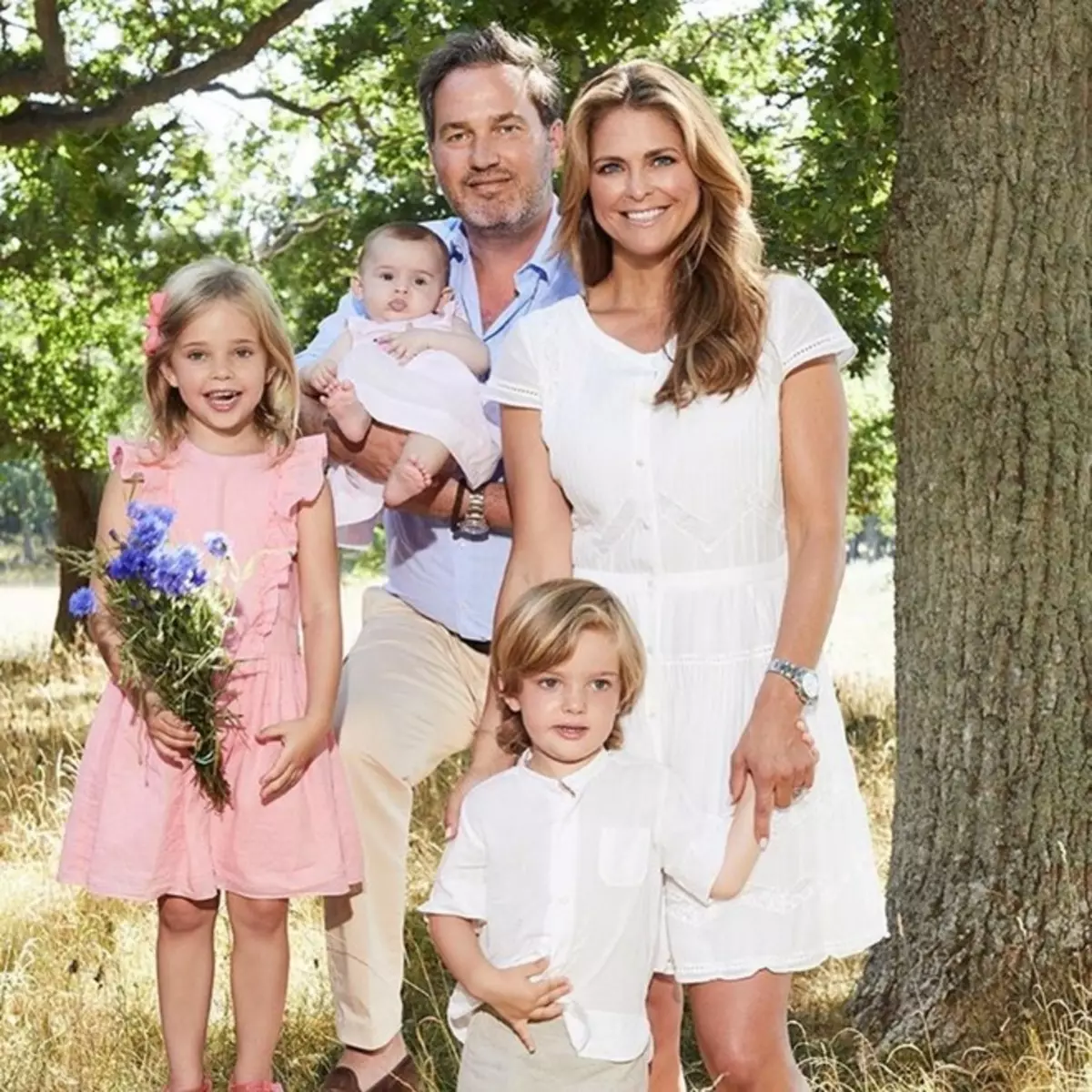 Uşaqlar Princess Madeleine kral adlarını itirə bilər