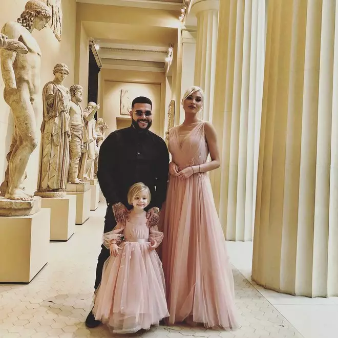 Mamãe Timati compartilhou uma foto com filhos na infância 403589_6