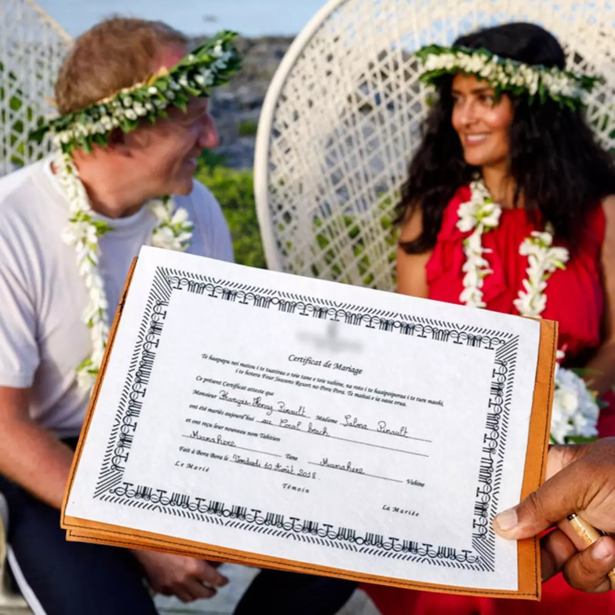 Marido e filha salma hayek encenou sua surpresa 41192_3