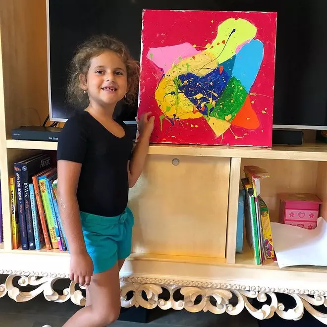 Hija jazmín dibuja como Picasso 41712_2