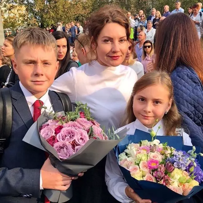 Les enfants Natalia Bochkareva sont allé à l'école