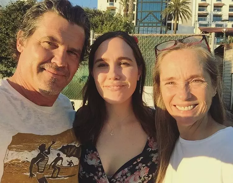 Josh Brolin con filla e ex-esposa