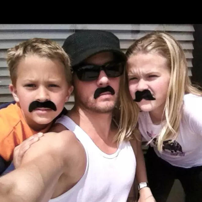 Ancien mari reese witherspoon a publié une photo avec des enfants 44183_4