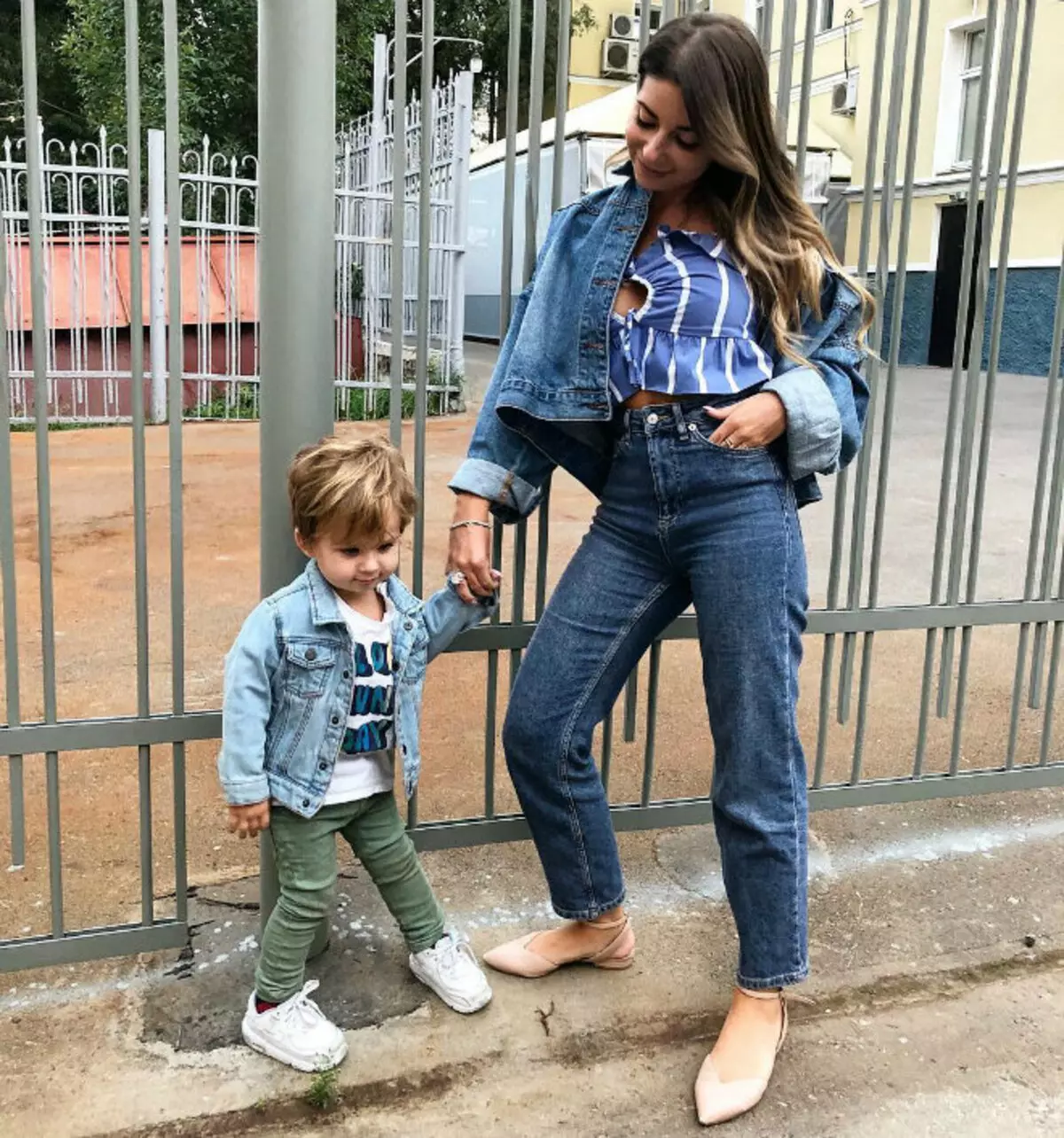 Galina Yudaszkin zabrała syna do przedszkola 44500_2