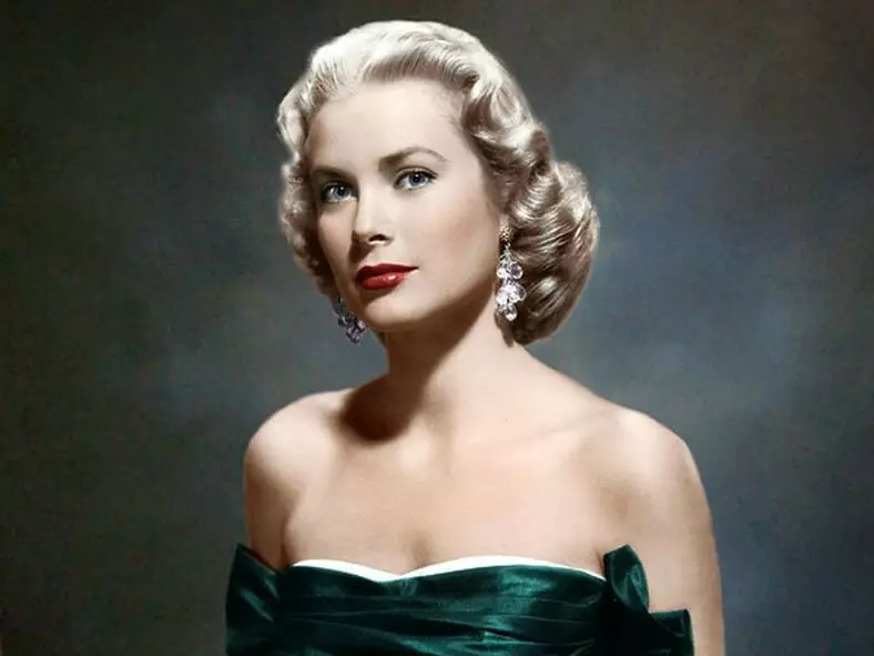 A Mònaco, va llançar una marca amb retrats Grace Kelly 448543_1