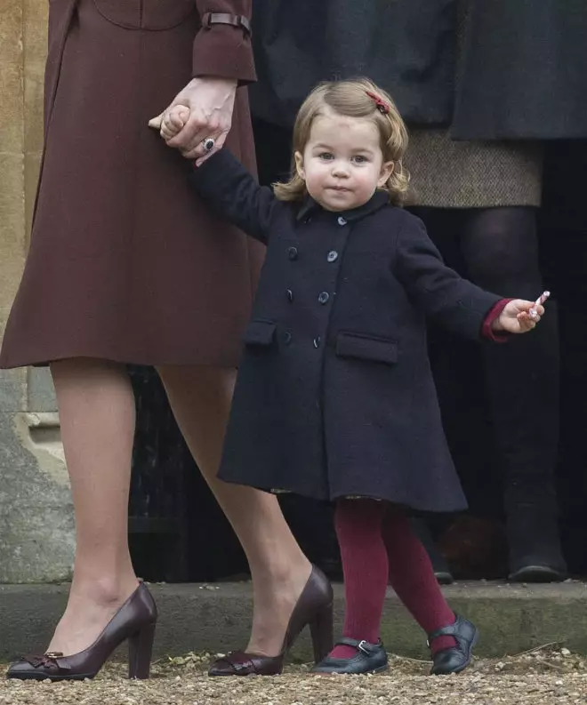 La princesa Charlotte se siente como una anfitriona en el Palacio Real 45061_2