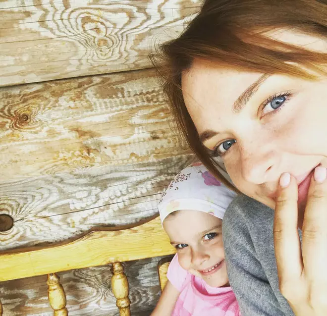 Ritratto di famiglia: figlia Svetlana Antonova ha celebrato il suo compleanno nel cerchio di famiglia