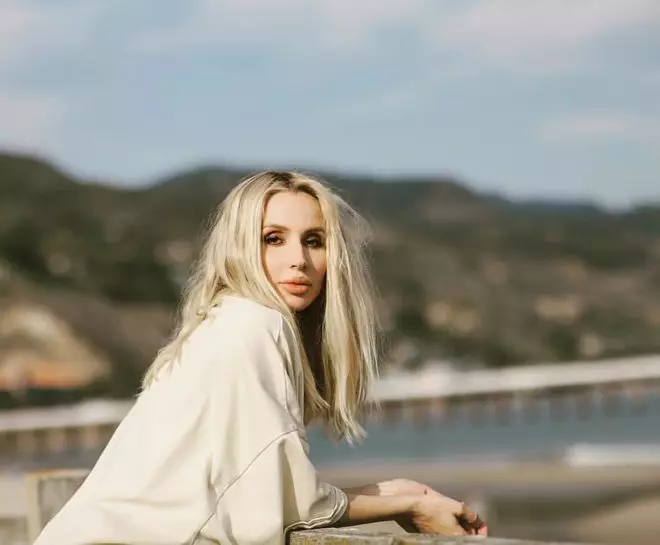 Svetlana Loboda dixo que a súa filla é gozada 49425_1