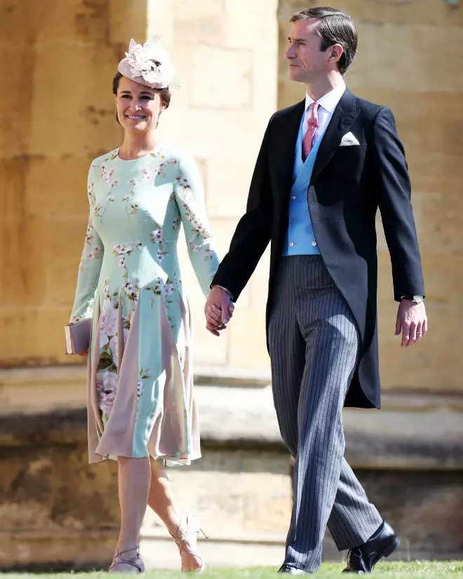 Si Pippa Middleton ay unang naging Mom. 52140_14