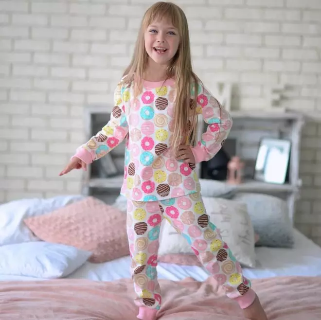 Sweet dreams: Children's pajamas 52732_7