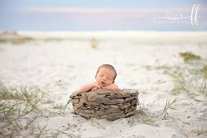 Kerja Seni: Foto bayi yang baru lahir, yang mudah mengelirukan dengan lukisan 52977_5