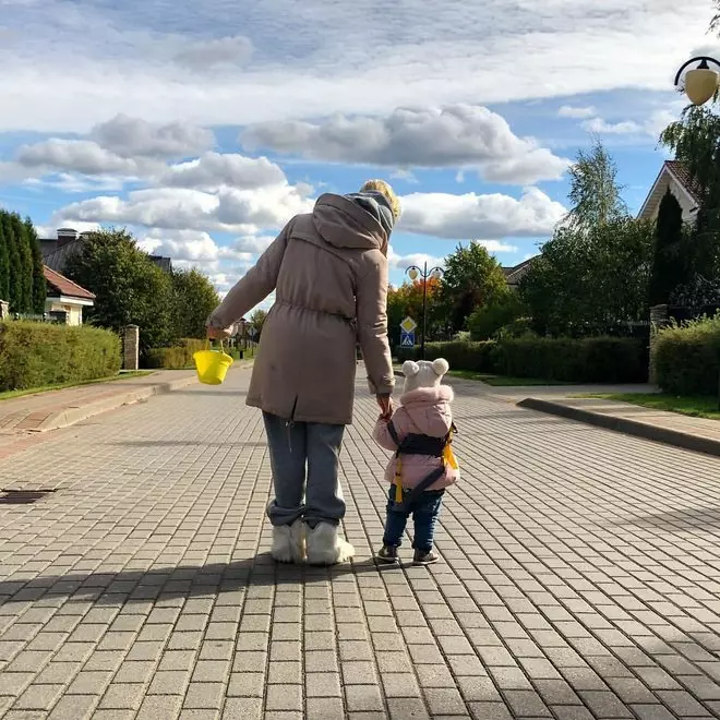 Polina Gagarin viste et barns hjørne av hennes 1,5 år gamle datter 53990_2