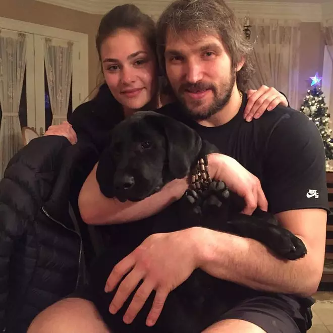 ตอนเย็นที่ดีที่สุด: Alexander Ovechkin วางอยู่กับลูกชายทารกแรกเกิด 54854_4