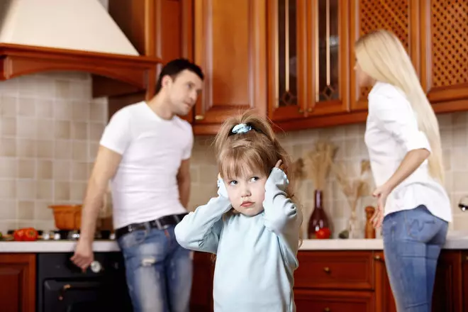 Wenk: Om te verseker dat die kind gesond is, hou 'n positiewe mikroklimaat in die familie