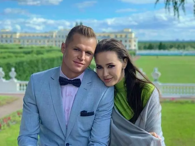 Dmitry Tarasov und seine Frau Anastasia Kostenko