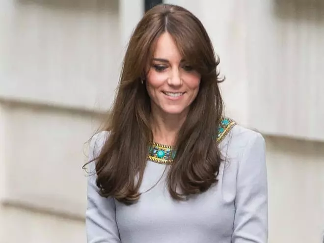 Gbazee n'ihu: otu Kate Middleton furu efu n'ime ọnwa isii ka ịmụ nwa 59702_1