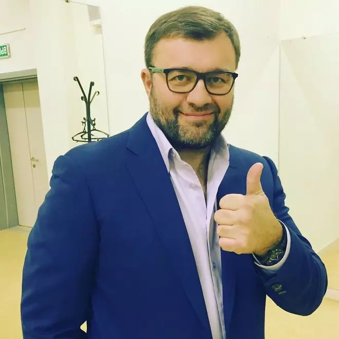 Mikhail Porechenkov ya zama sabon saiti mai ci gaba da sauya 